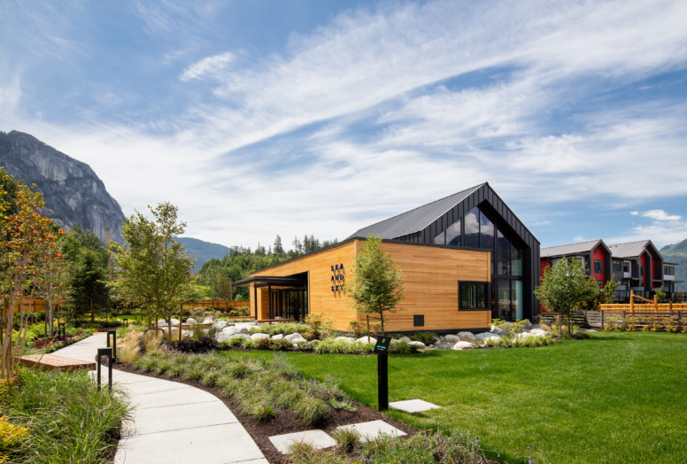 SEAandSKY Discovery Centre – Axiom Builders